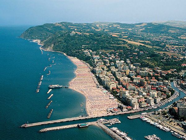 Eventi Rimini, il modello dei commercianti di Gabicce Mare